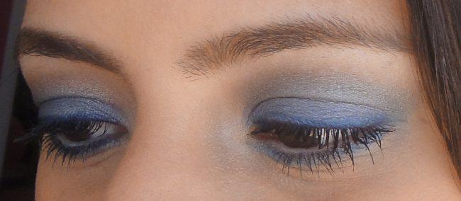 Tutorial em vídeo: Look Azul Verão » Passando Blush
